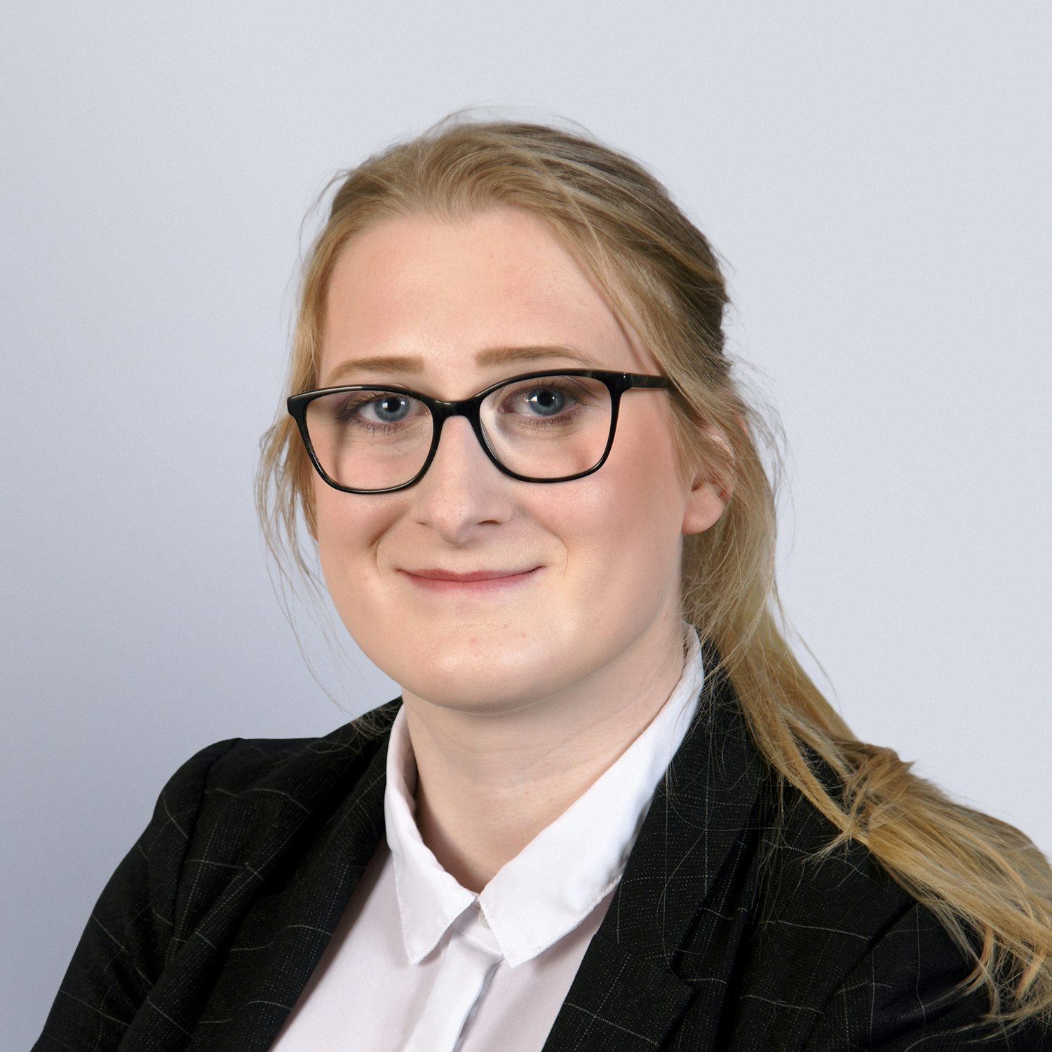 About us & our team of finance experts – Invesdor