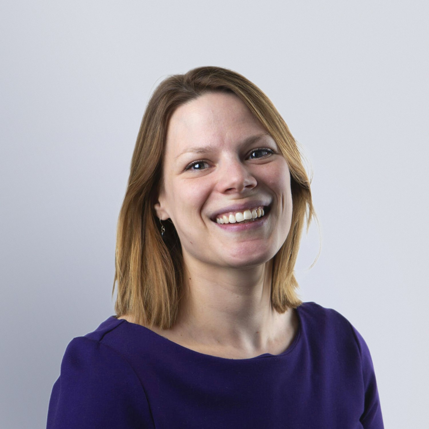 About us & our team of finance experts – Invesdor