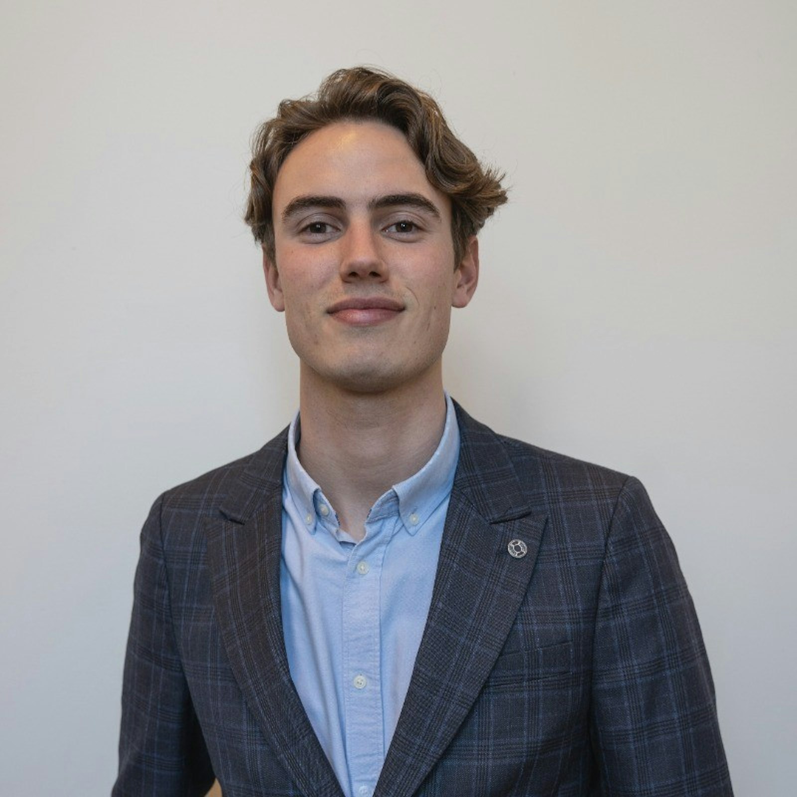 About us & our team of finance experts – Invesdor